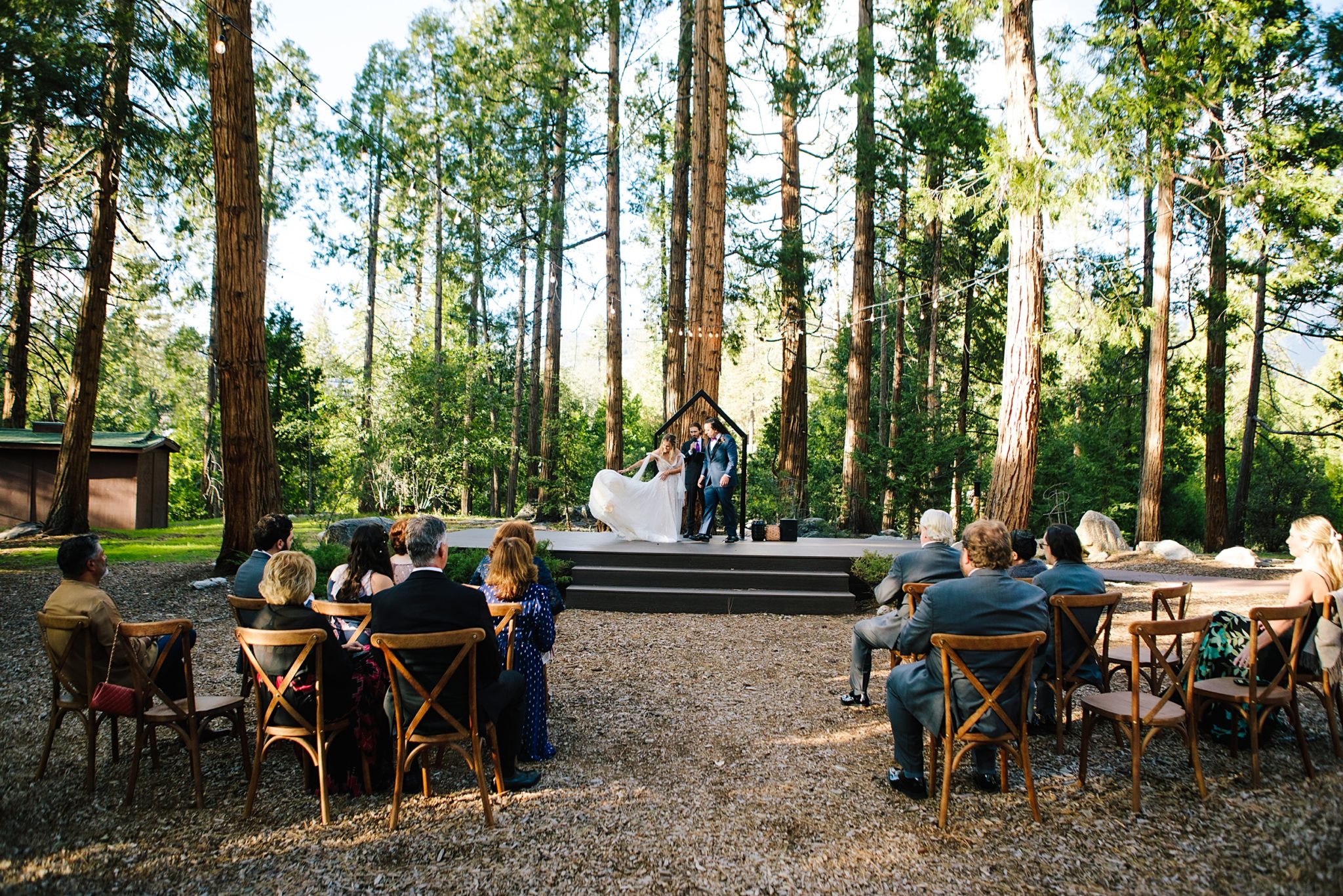Romantic Idyllwild Forest Elopement with Family | Jenn Whalen