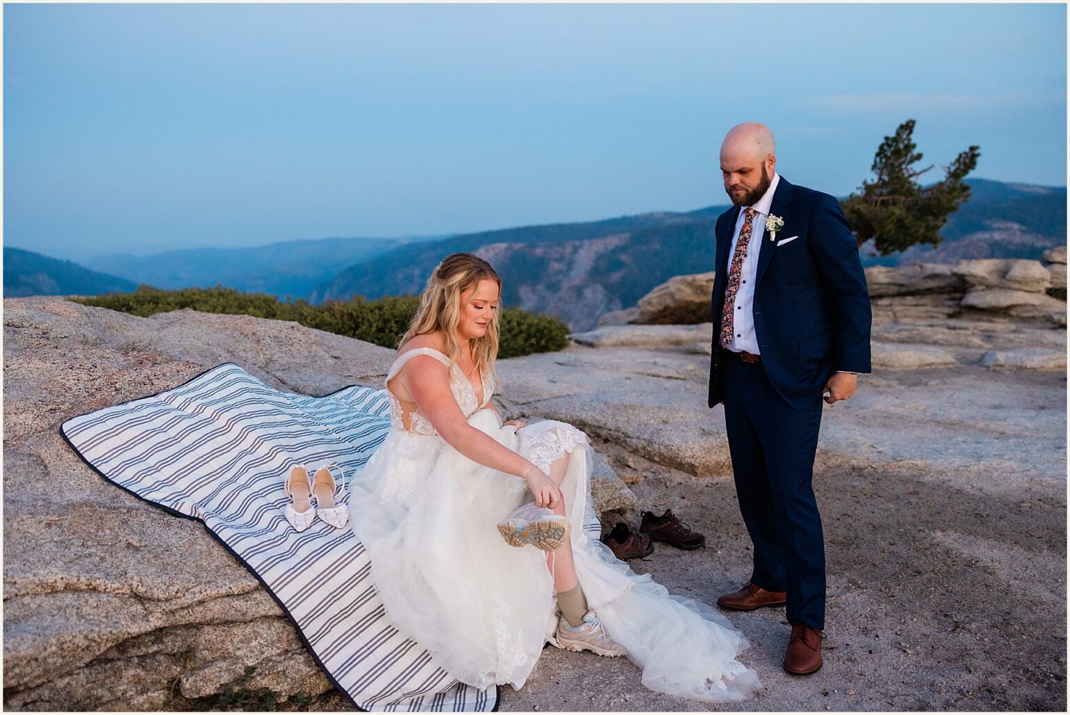 Hiking Wedding | Sunrise Yosemite Elopement | Jenn Whalen